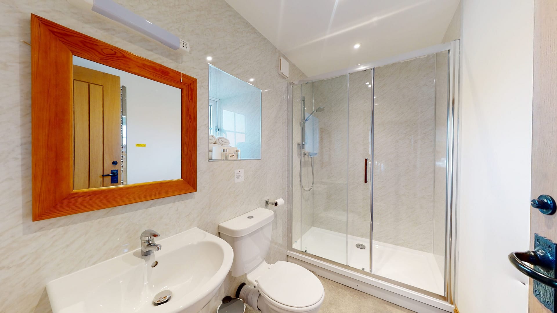 One Bedroom Cottage In Pickering | The Byre - Barker Stakes