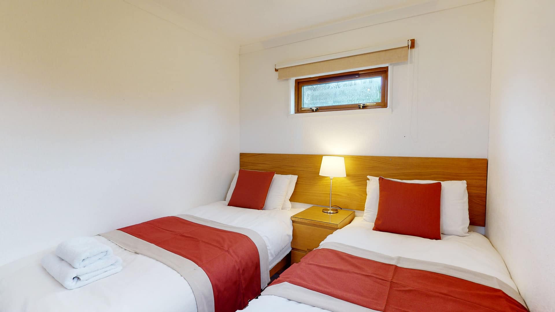 Cheap Family Hot Tub Holiday Lodge In Pickering Sleeps 4