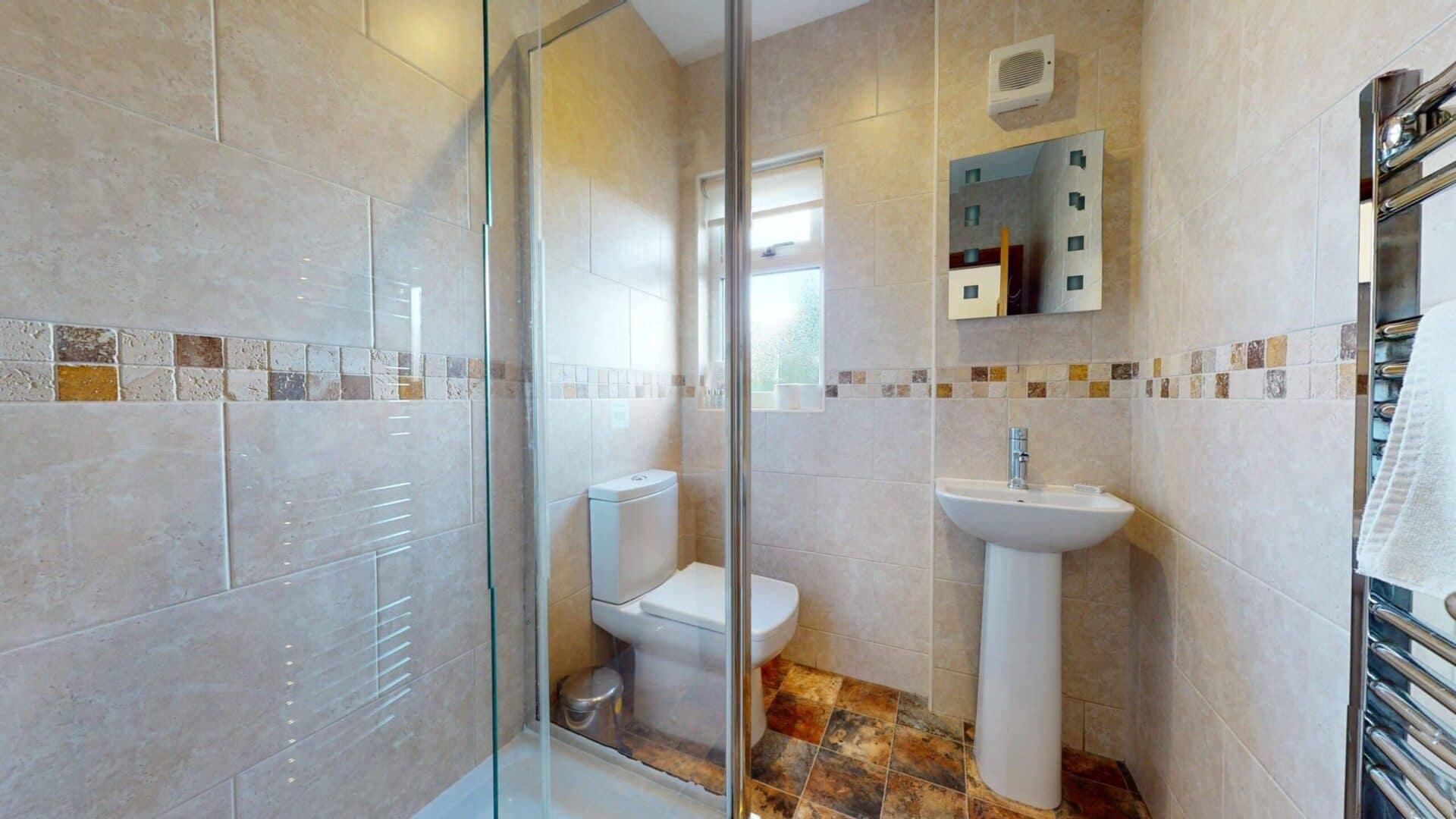 Two Bedroom Family Self Catering Holiday Lodge In Pickering